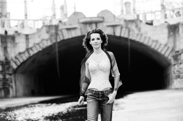 Eva K. Anderson | Go With The Flow | SonaMea – Pate Records / Rough ...