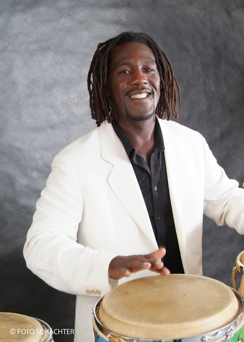 Zwei Trommel-Workshops mit Star-Percussionist Raymond Walker im Jazz ...